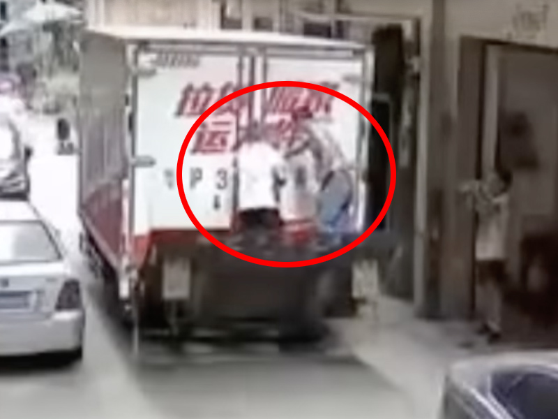 貨車尾板夾人意外 (BOLDBOX)