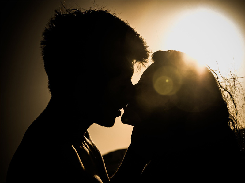 容易出軌的人，身上有這 3 個跡象 (BOLDBOX)